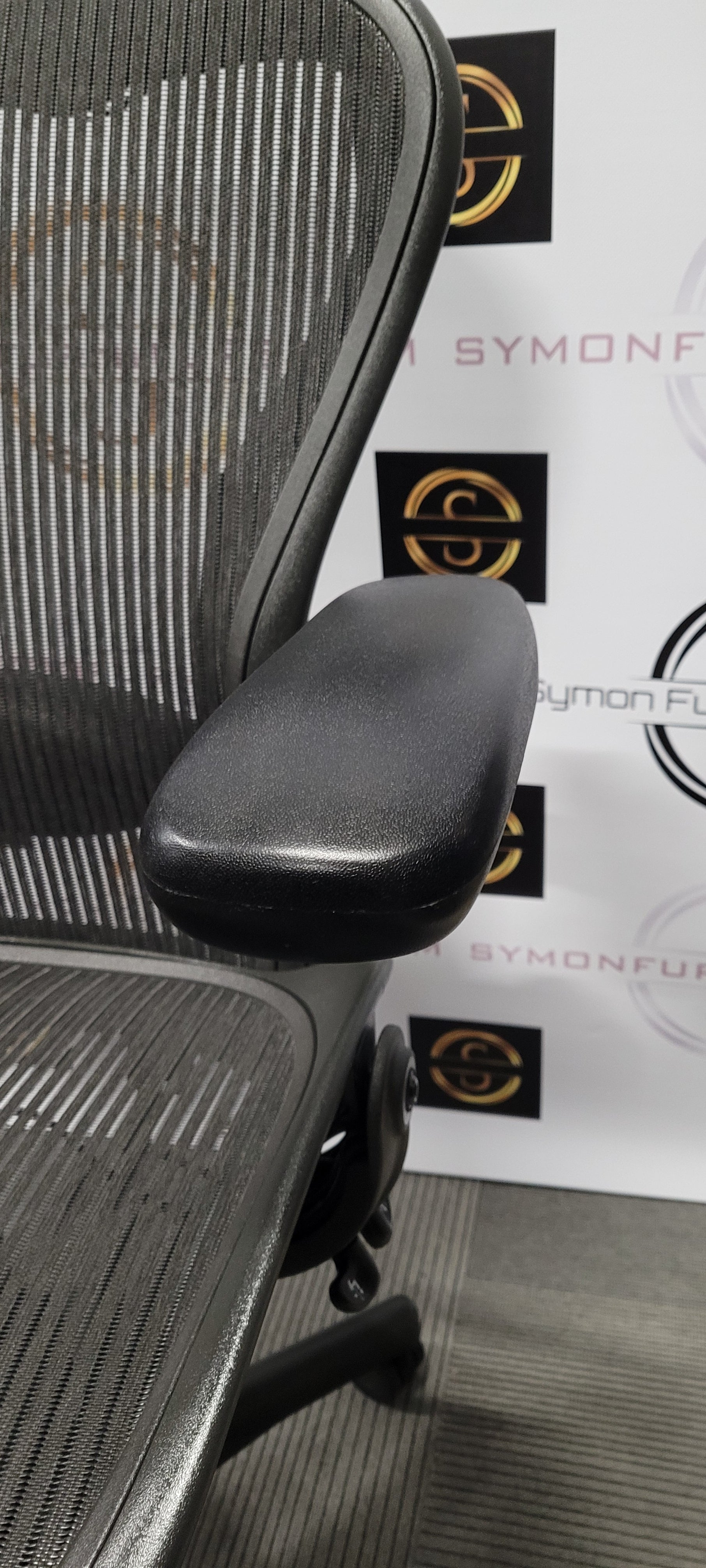 Quality New and Used Office Chairs with FREE delivery — Symon Furniture ...
